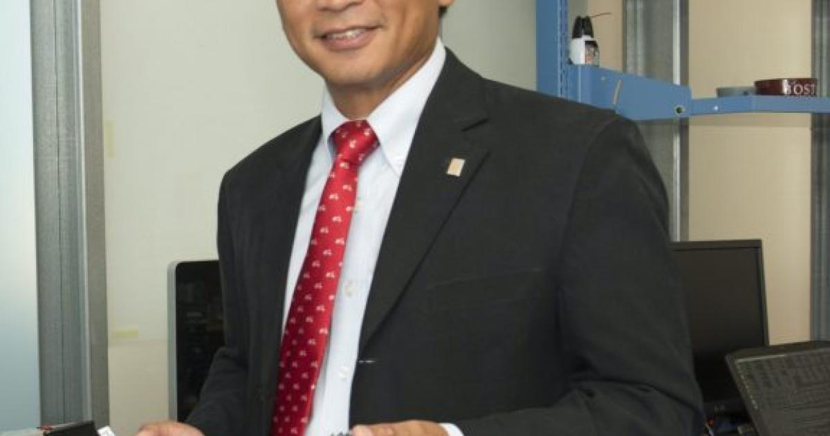 Moe Win | MIT Office of Academic Community, Empowerment and Success